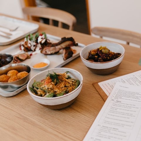 Vadas Smokehouse and Bakery Winter Special | wine.co.za