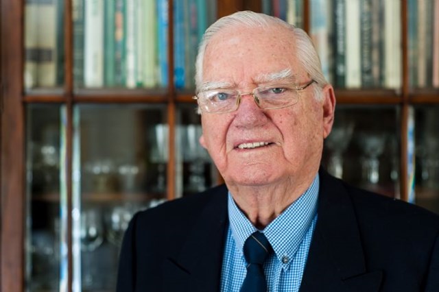 Douglas Green celebrates 70 years with a new look | wine.co.za