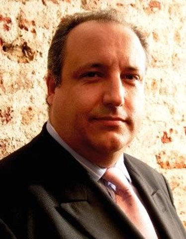 Simon Staples: Bordeaux bubble unlikely to burst | wine.co.za