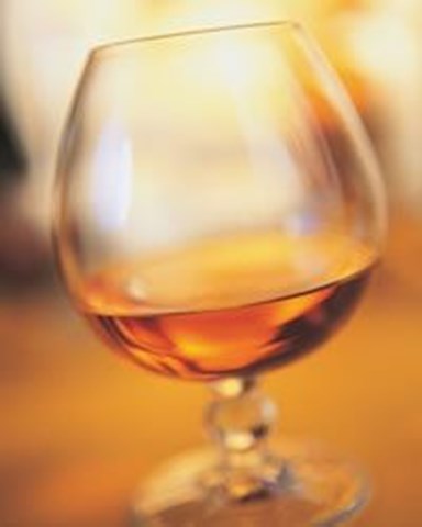 Brandy Guild honours three role players | wine.co.za