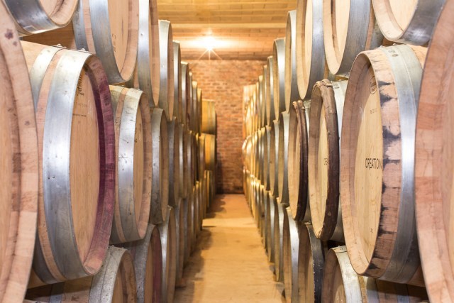The Art of Winemaking: Barrel Maturation | wine.co.za