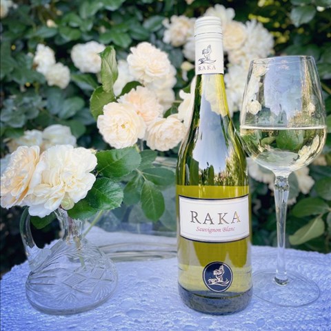New wine release: Raka Sauvignon Blanc 2022 | wine.co.za