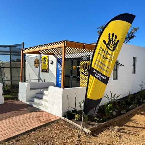 Pebbles Project launches a skills development centre in Hemel-en-Aarde ...