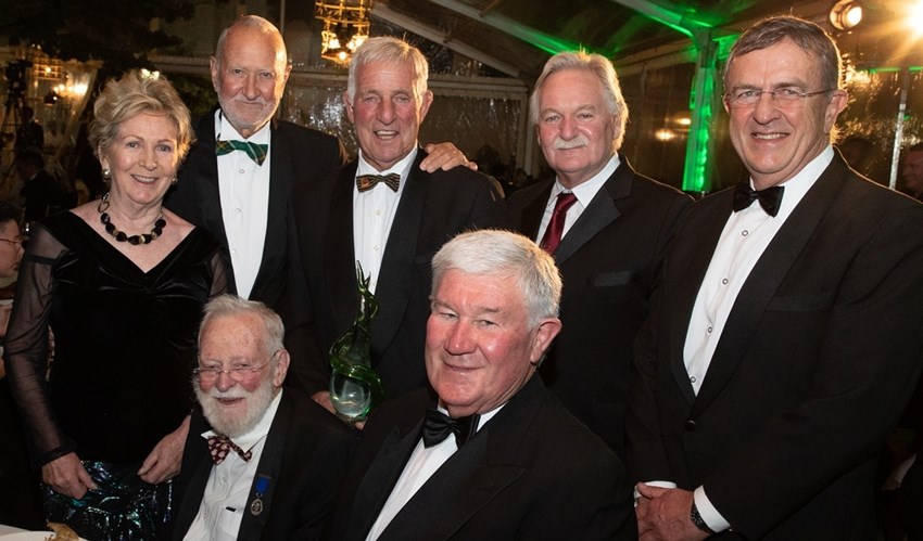 Wine and sport legend honoured with 1659 medal of honour | wine.co.za